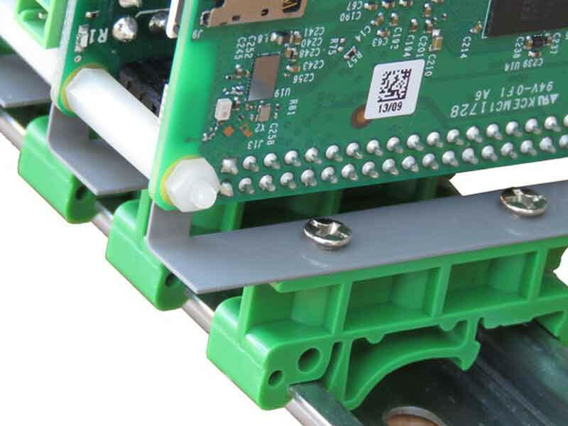 DIN-RAIL Kit Type2 Perpendicular Mount for Raspberry Pi